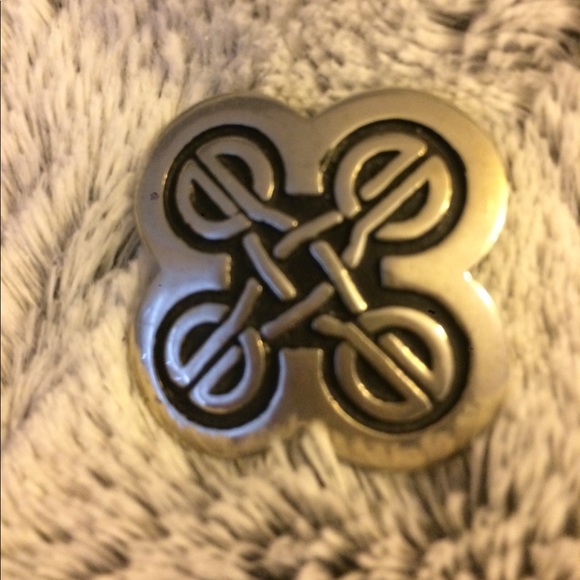 Vintage | Jewelry | Vintage Pewter Brooch | Poshmark